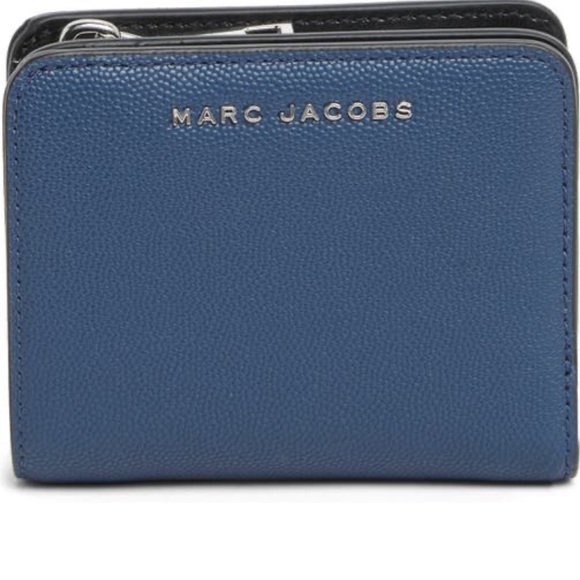 Marc Jacobs | Bags | Marc Jacobs Mini Grind Bifold Wallet In Azure Blue ...